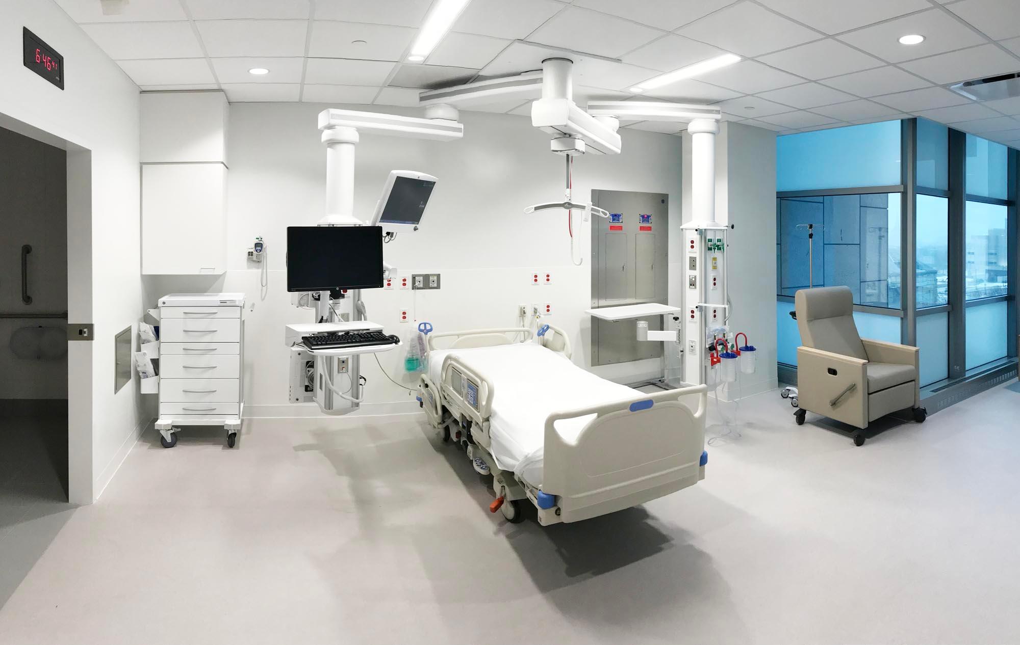 Booms & Surgical Lights